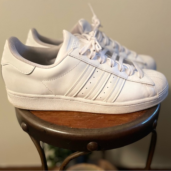 adidas | Shoes | Adidas Mens White Superstar Classic Shoe With Shell ...